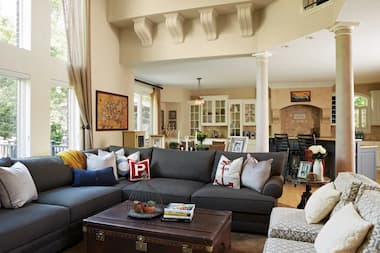 Sam Ponder Bio, ESPN, Bikini, Age, Net Worth, Salary, Husband