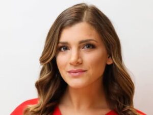 Stephanie Mead Bio, Age, Fox2, Husband, Bikini, Salary, Height