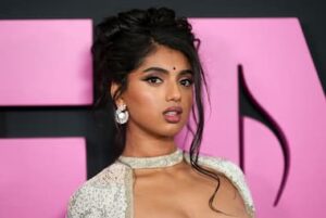 Maisie Williams Age, Height, Husband, Net Worth, 2025, Net Worth