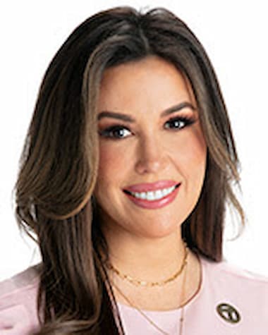 Leslie Lopez Wikipedia, Body, Height, Age, Meteorologist, Body