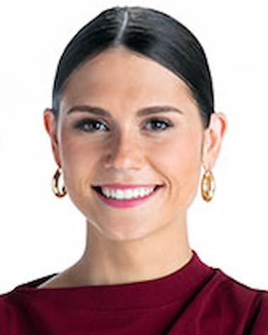 Sophie Flay Age, Husband, Mother, Net Worth, Parents, Wikipedia